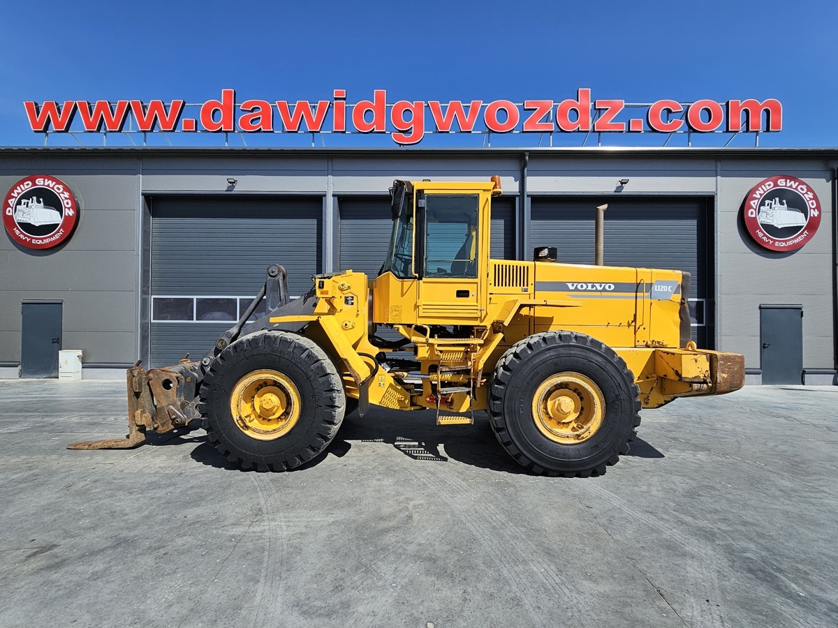 Dawid Gwóźdź - Maszyny budowlane - VOLVO L120C