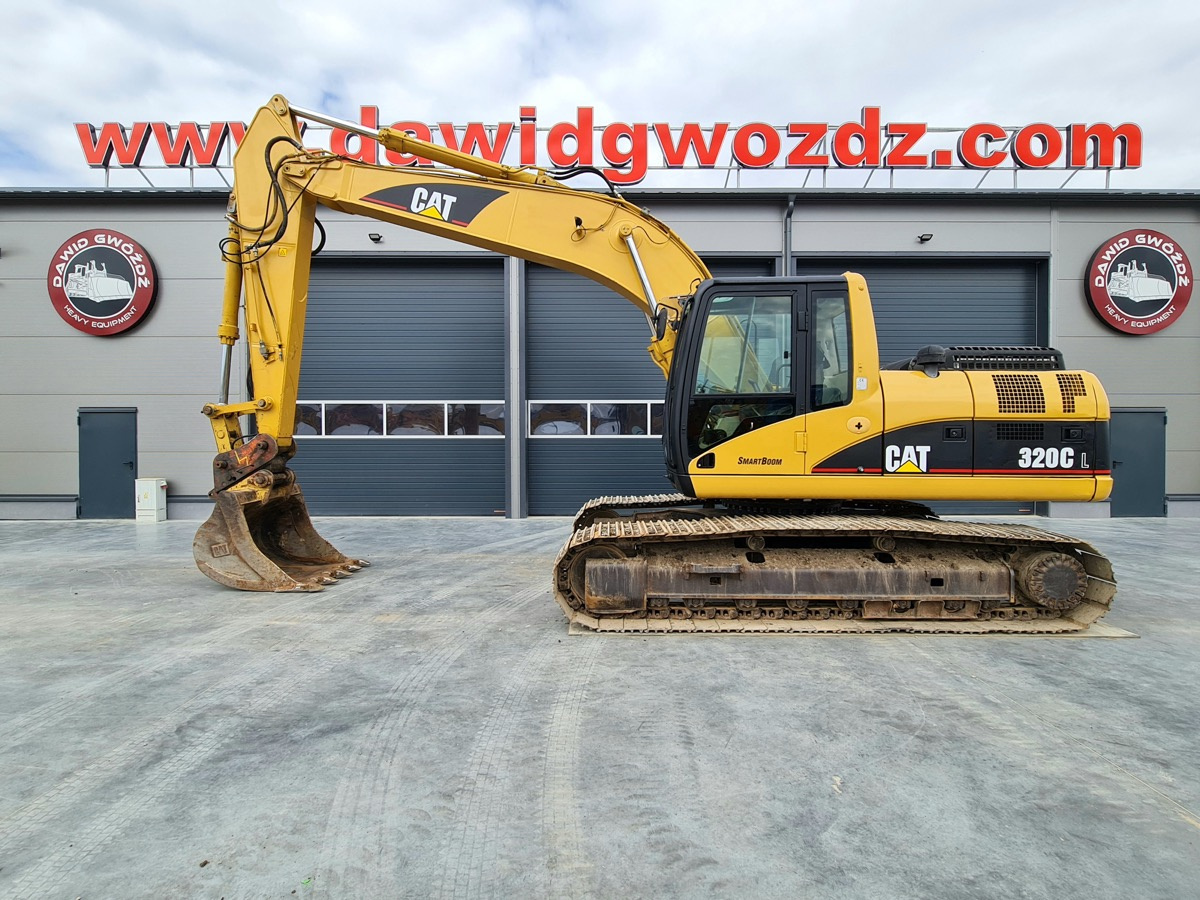 Dawid Gwóźdź - Maszyny budowlane - CATERPILLAR 320CL