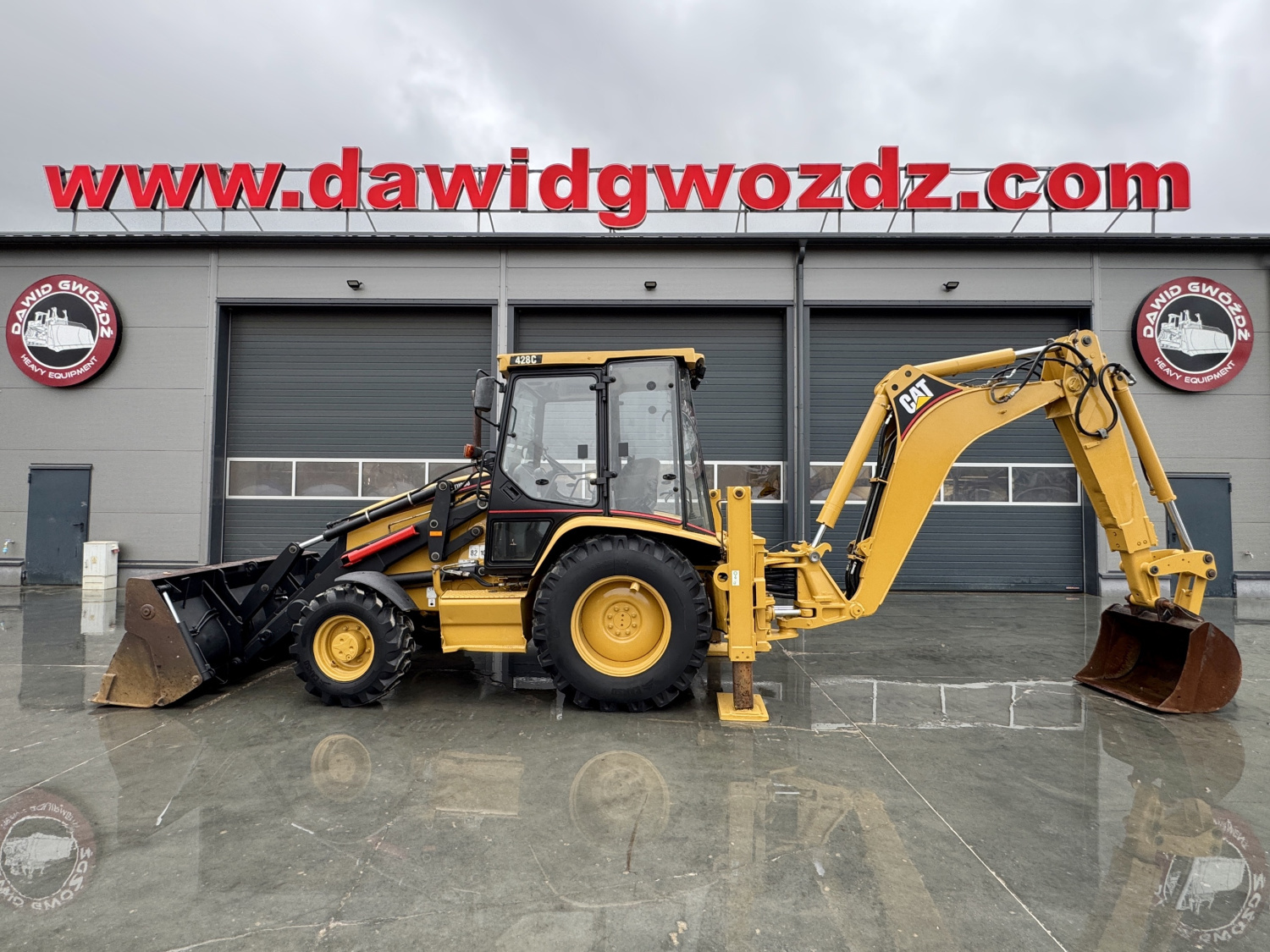 Dawid Gwóźdź - Maszyny budowlane - CATERPILLAR 428C