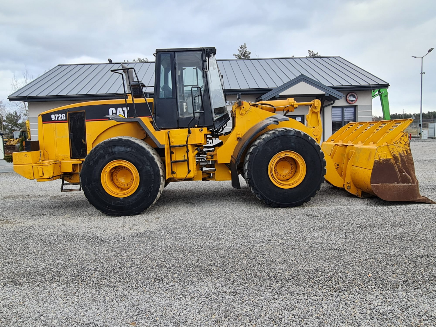 Dawid Gwóźdź - Maszyny budowlane - CATERPILLAR 972G